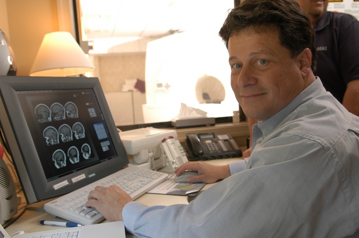 Robert J. Varipapa, MD | CNMRI: Neurology, Sleep Medicine, MRI